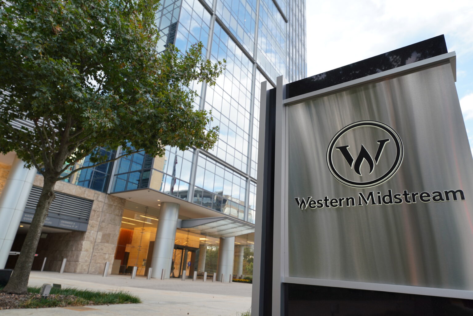 About Us - Western Midstream